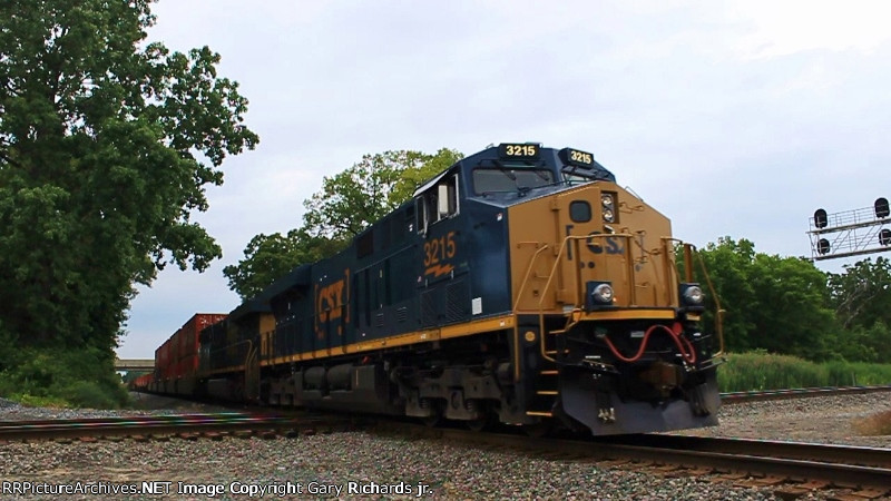 CSX 3215 & 793